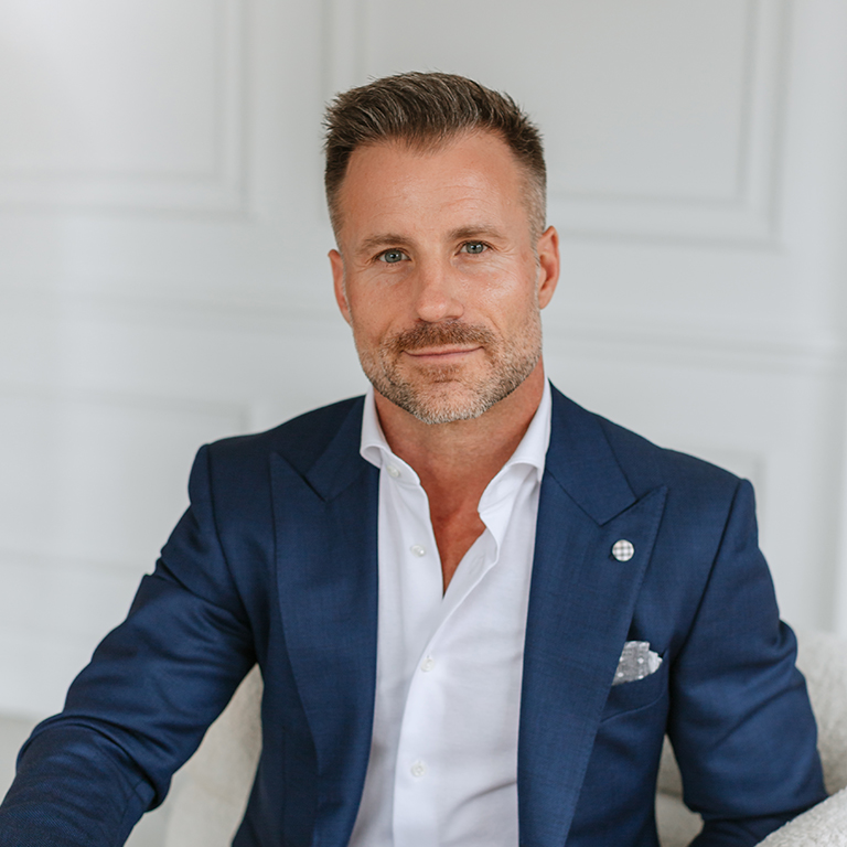 Christian Matthews – The Toronto Real Estate Co.